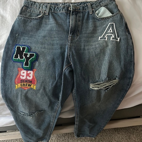 No Boundaries | Jeans | No Boundaries Graphic Ripped Jeans | Poshmark